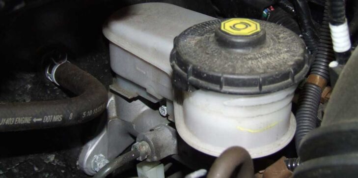 Symptoms Of A Bad Brake Master Cylinder - Replacement Cost!